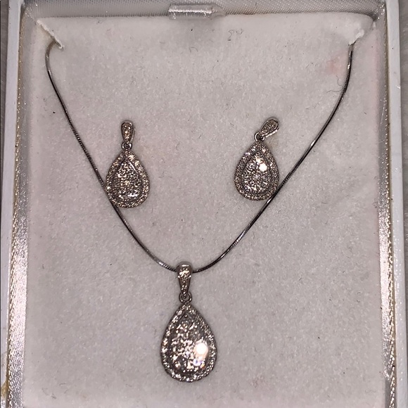 A&C | Jewelry | Ac Diamond White Gold Set | Poshmark